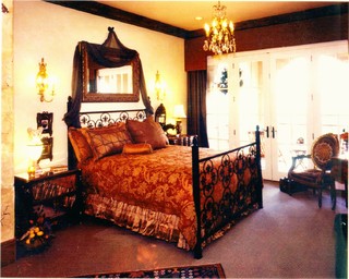 Escala Master Suite - Mediterranean - Bedroom - Austin - by Patrick ...