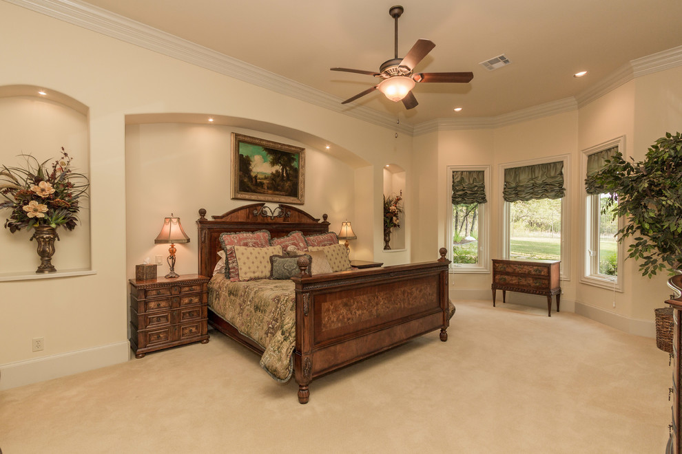 European Estate Home - Traditional - Bedroom - Austin - by Eppright Homes, LLC | Houzz
