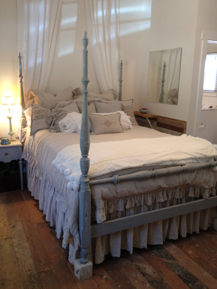 Farmhouse Chic - Farmhouse - Bedroom - Santa Barbara - by Designology ...