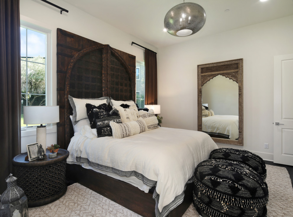 Fox - Hastings Interstellar - Bedroom - Orange County - by Jeri Koegel ...