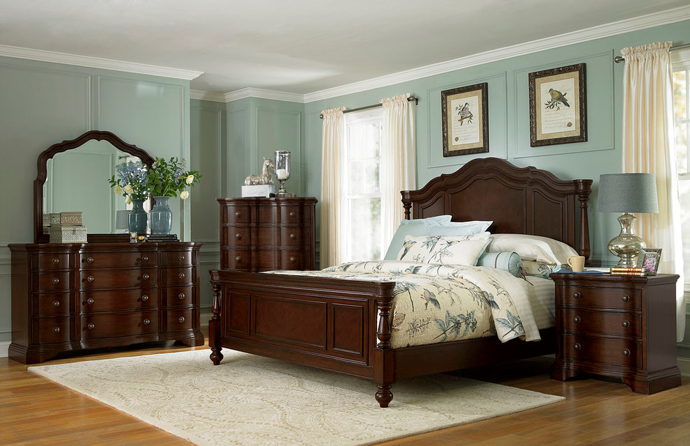 Garrett Bedroom - Classique - Chambre - Charlotte - par User | Houzz