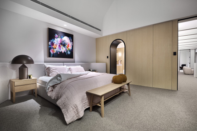 Giorgi Architects & Builders | City Beach - Contemporary - Bedroom ...