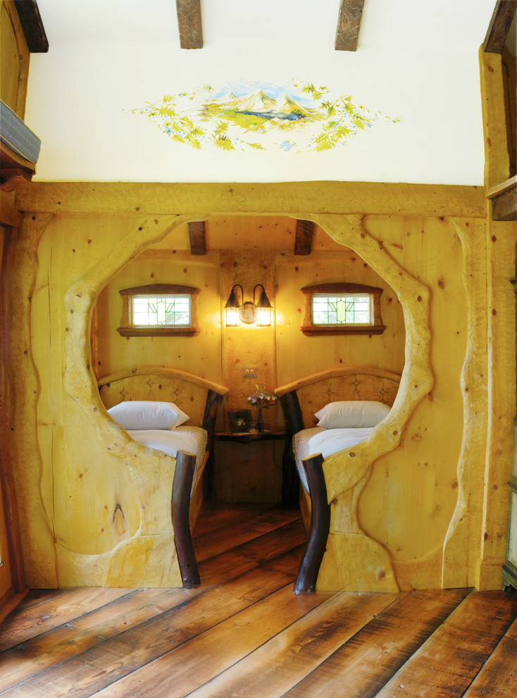 Heidi's Treehouse Chalet - Rustikal - Schlafzimmer - Seattle | Houzz