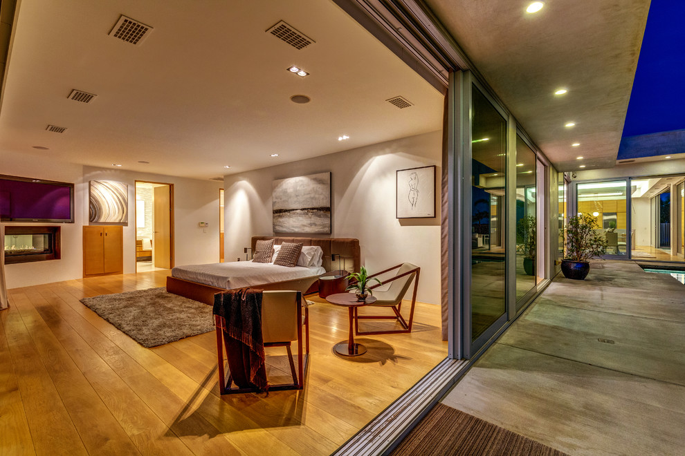 Hollywood Hills Modern Architectural - Modern - Bedroom - Los Angeles - by Creative Vision ...