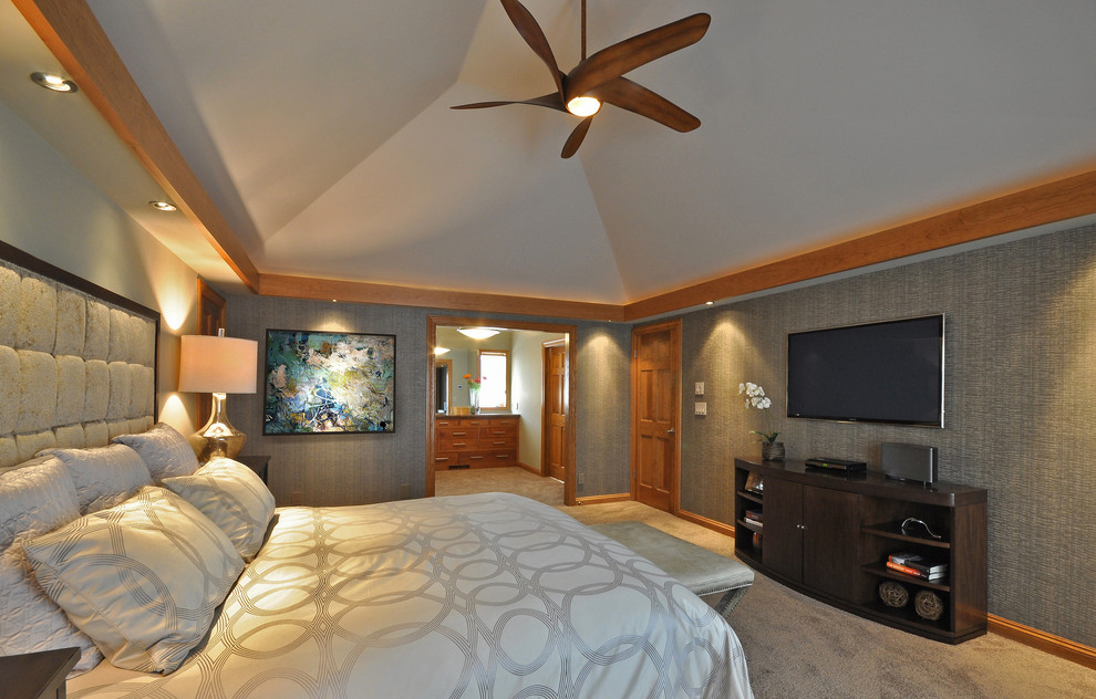 Hotel-Style Bedroom - Contemporary - Bedroom - Milwaukee - by Blue Hot ...