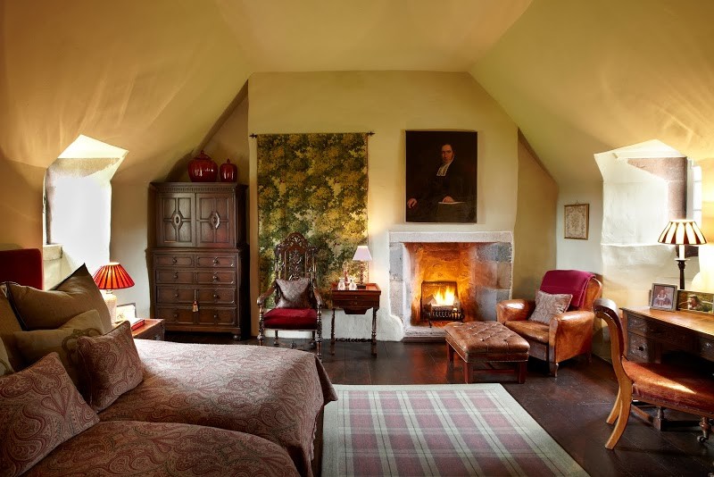 Katharine Pooley Forter Castle - Traditional - Bedroom - London - by ...