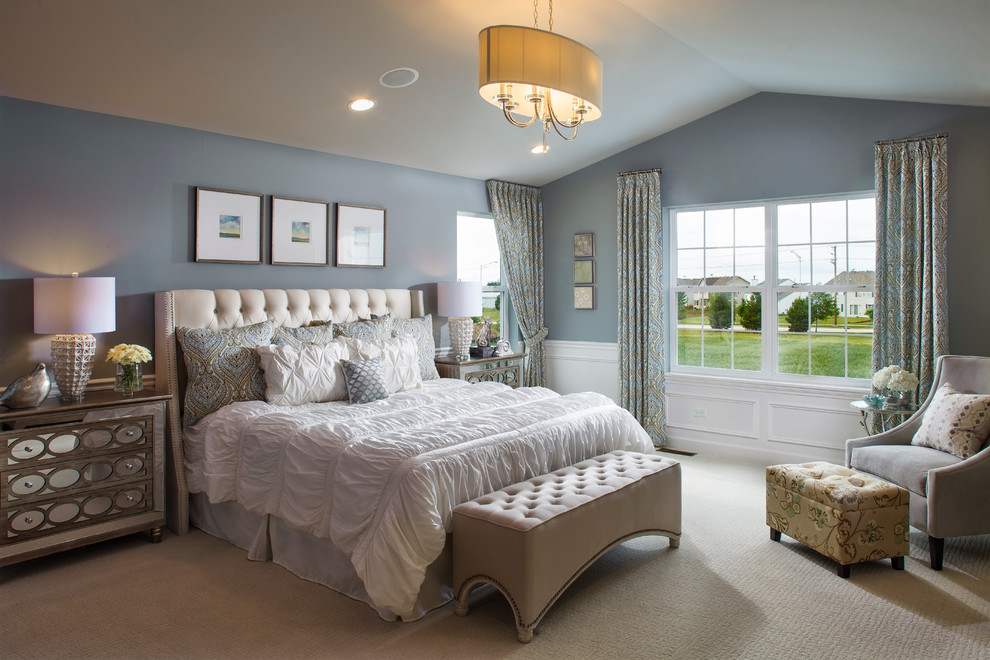 Lakewood Prairie - Bedroom - Chicago - by Mary Cook | Houzz