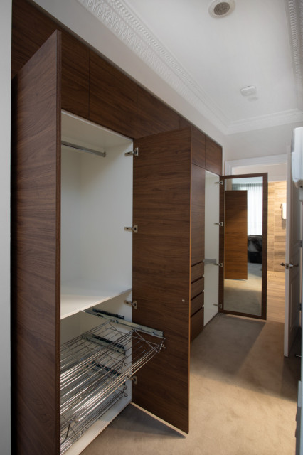 Master Bedroom Walk Through Robe - Contemporary - Bedroom - Brisbane ...