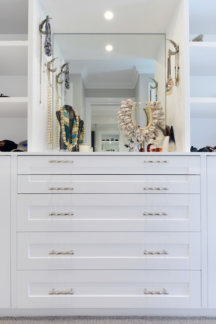 Master Suite: Bedroom - Walk through robe - ensuite - Contemporary ...