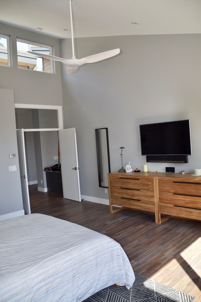 Modern - Bedroom - Seattle - by Prime Building & Development LLC | Houzz