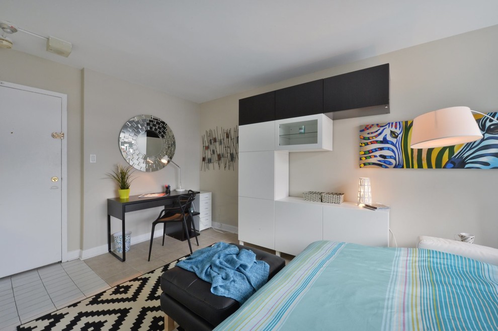 Montreal Micro Condo 289 Square Feet - Modern - Bedroom - Montreal - by ...