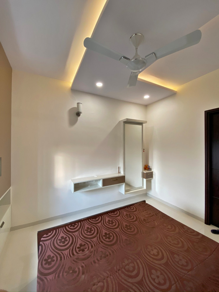Mrs. Divya's Residence, Bren Edgewaters - Moderno - Dormitorio ...