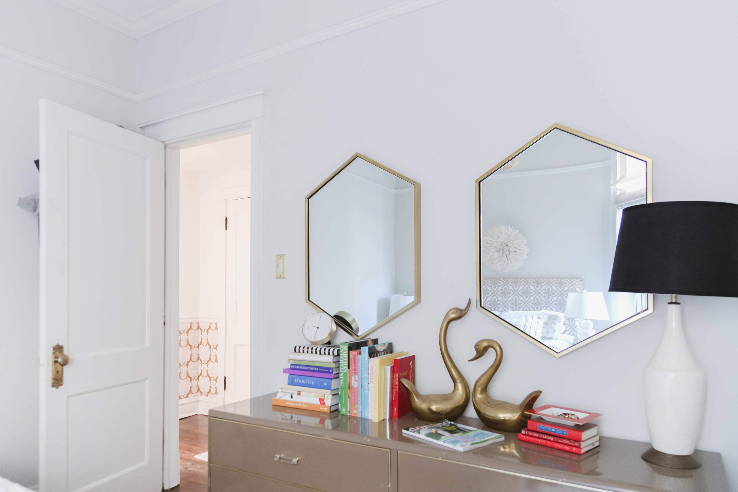 My Houzz: Chic Neutrals in a Designer’s Chicago Condo