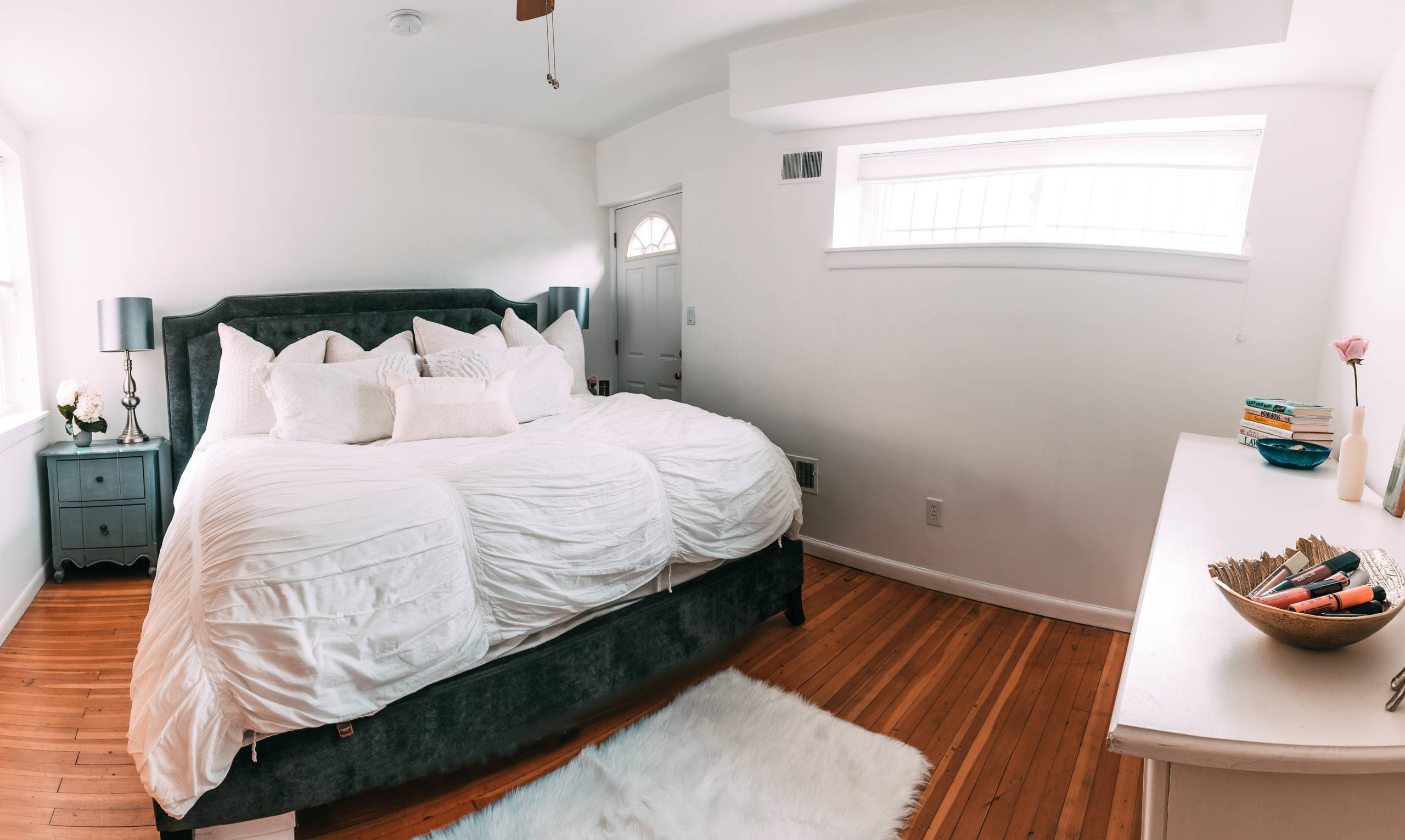 My Houzz: Cozy, Clean Style in a D.C. Row House Apartment