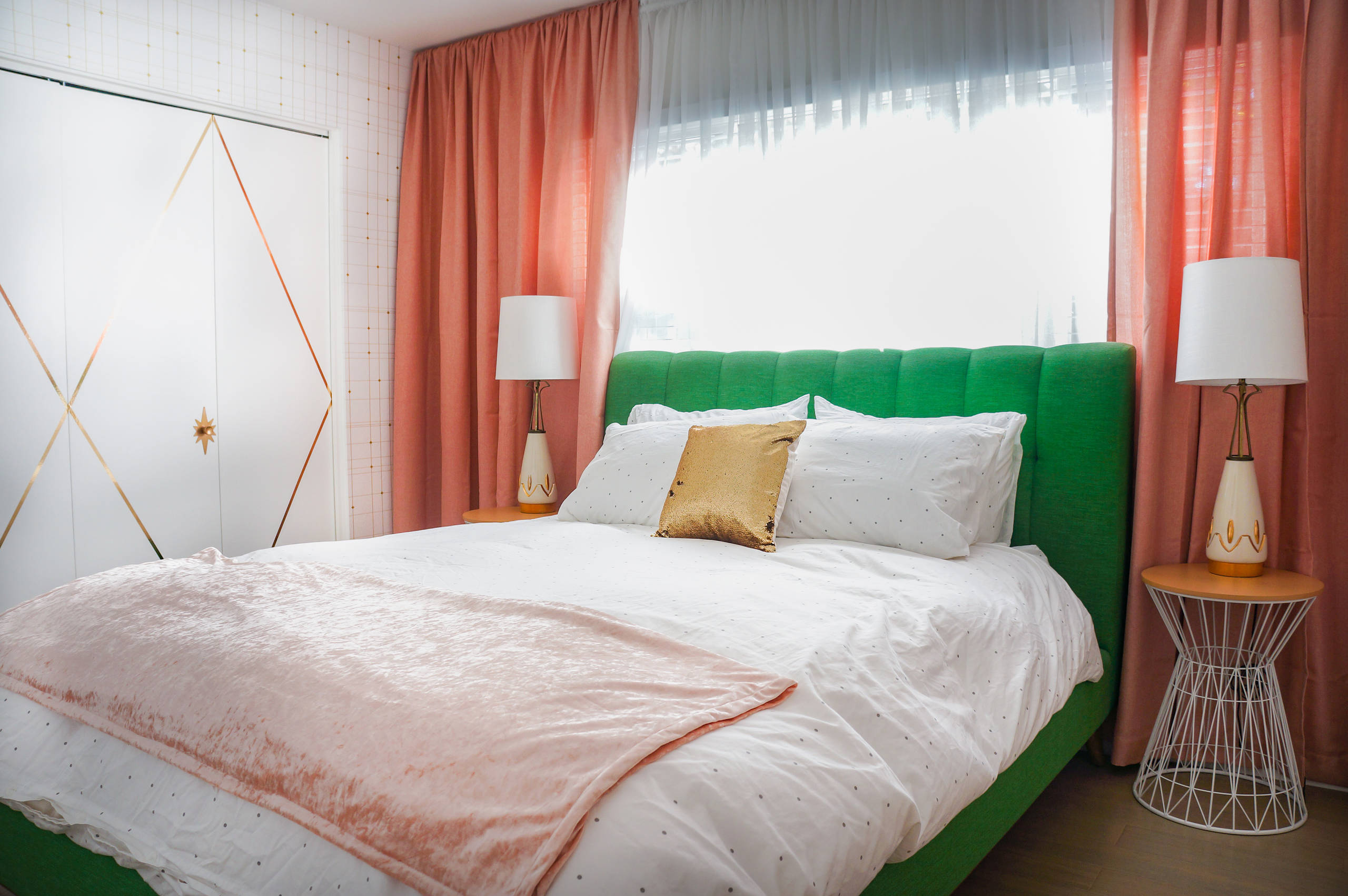 My Houzz: Palm Springs Apartment Bursts With Happy Colors