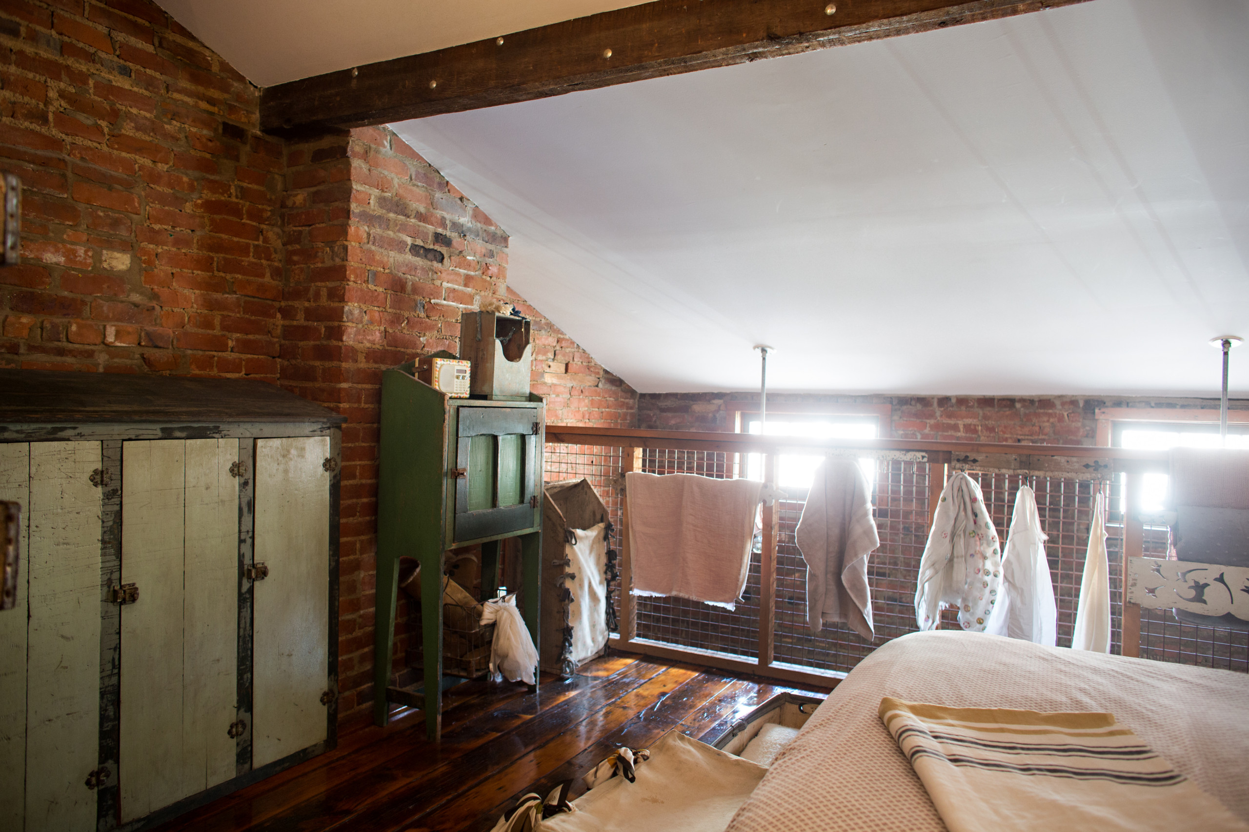 My Houzz: Sweet Vintage Touches in an 1865 Cincinnati Loft