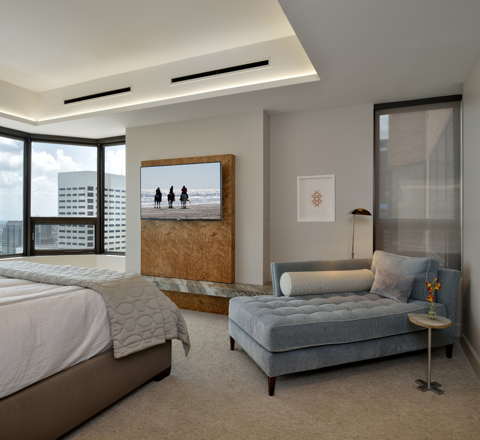 Penthouse Place - Contemporary - Bedroom - Houston - by Laura Manchee ...