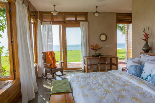 Pool House Guest Room - Exotique - Chambre - Autres périmètres - par IM ...