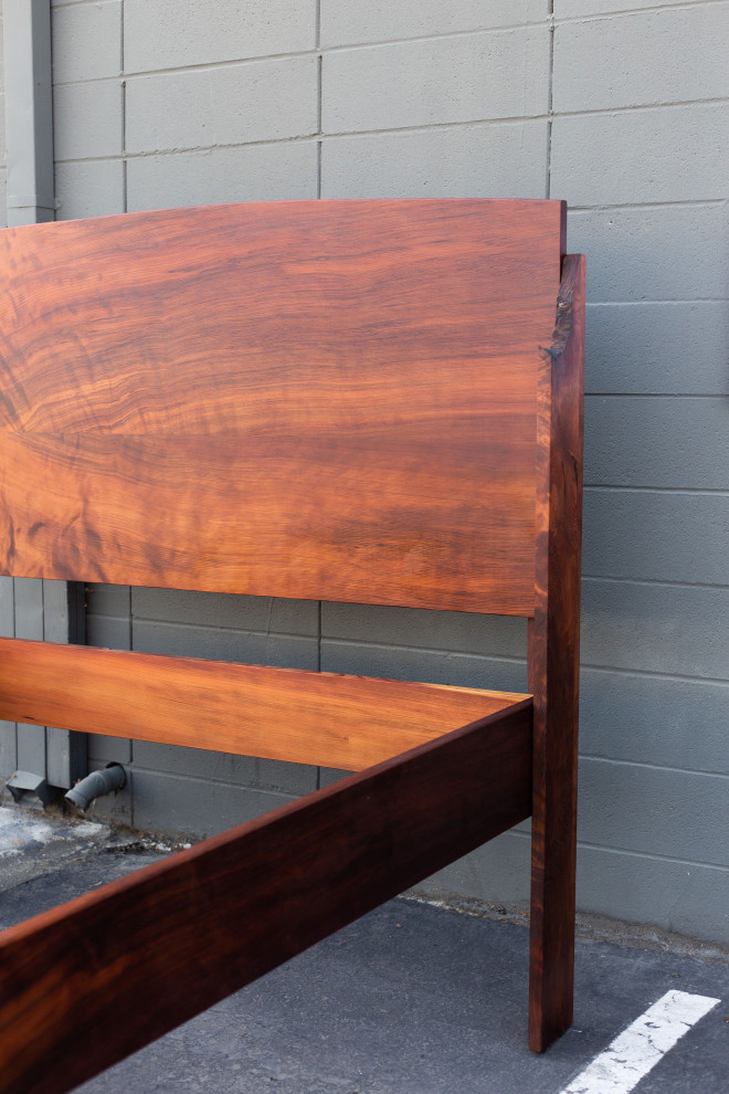Queen Size Redwood Bed - Rustic - Bedroom - San Francisco - by Santa ...