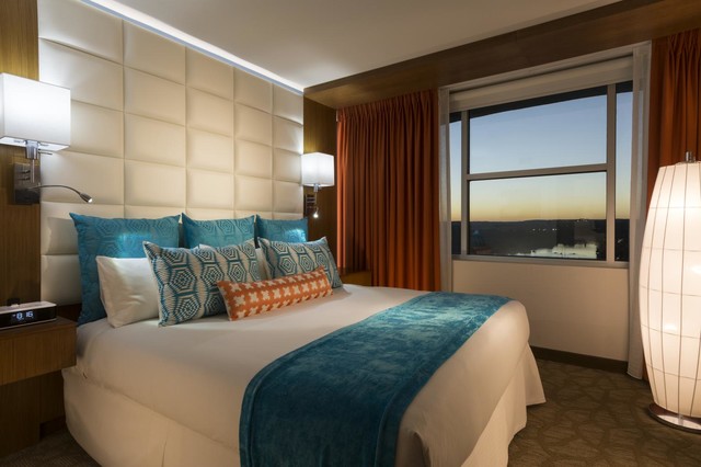 Radisson Hotel - Modern - Bedroom - Austin - by AKA Design Inc. | Houzz UK