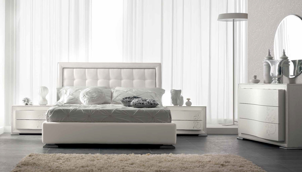 Regina Italian Bed / Bedroom Set by Spar - $3,099.00 - Contemporaneo ...