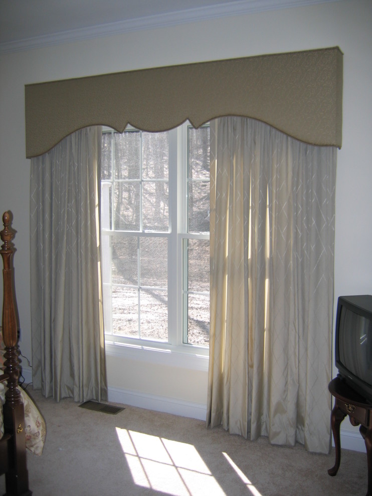 Shaped Cornice over Full Closure Draperies - Bedroom - New York - by ...