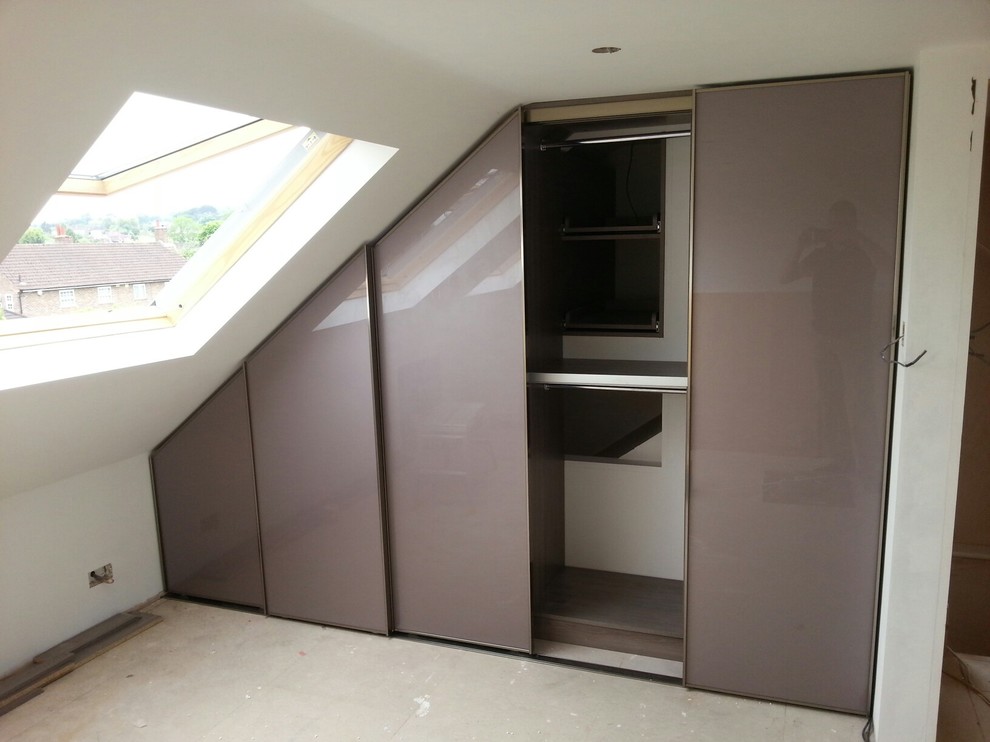 Sloping Ceiling Sliding Door Wardrobe with hidden spaces - Bedroom ...