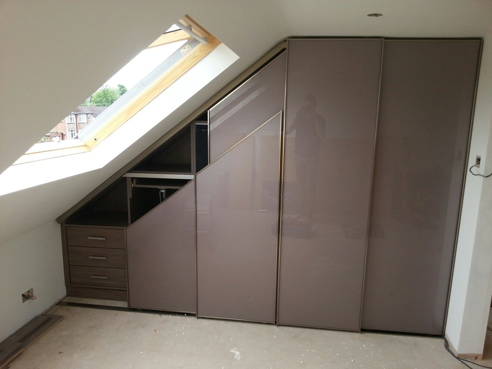 Sloping Ceiling Sliding Door Wardrobe with hidden spaces - Bedroom ...