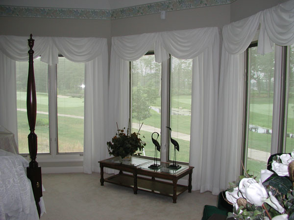 Swags and Cascades - Bedroom - Cleveland - by Well Dressed Windows, Inc ...