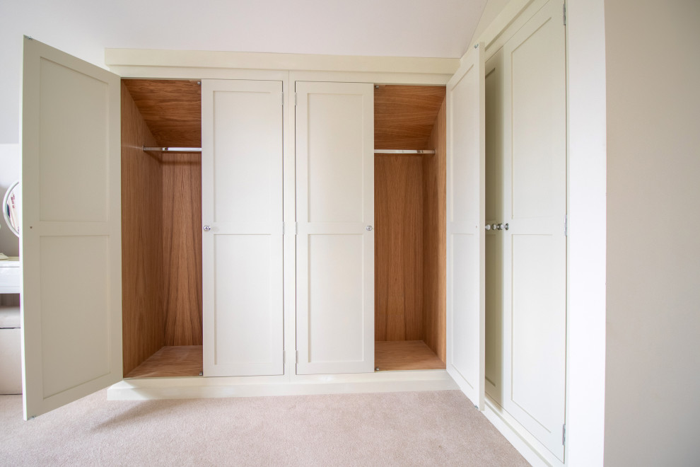 Tarvin, Chester, - Bespoke L Shaped Wardrobe - Craftsman - Bedroom ...