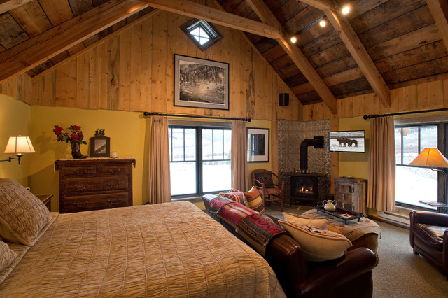 The Homestead - Rustic - Bedroom - by Yellowstone Custom Country Homes ...