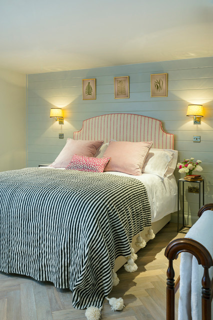 The Outbuilding Appledore - Eclectic - Bedroom - Kent - by Amy Maynard ...