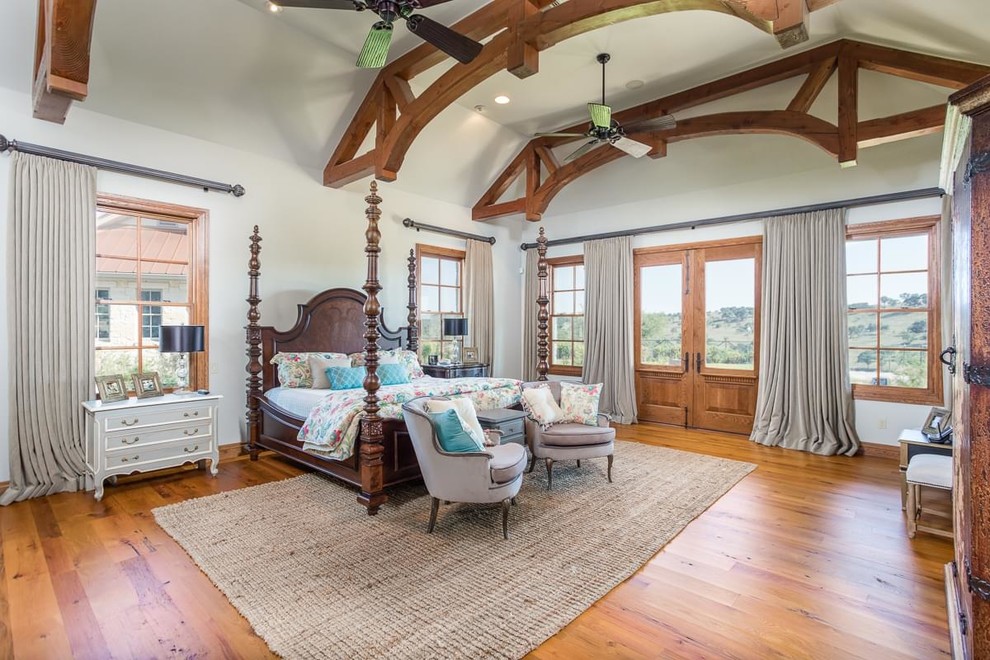 The Ranch - Farmhouse - Bedroom - Austin - by Sierra Construction | Houzz