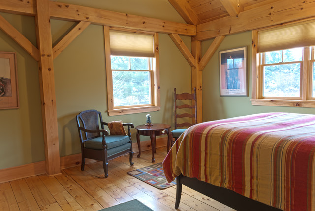 Timber Frame Barn Home - Classique - Chambre - Cleveland - par ...