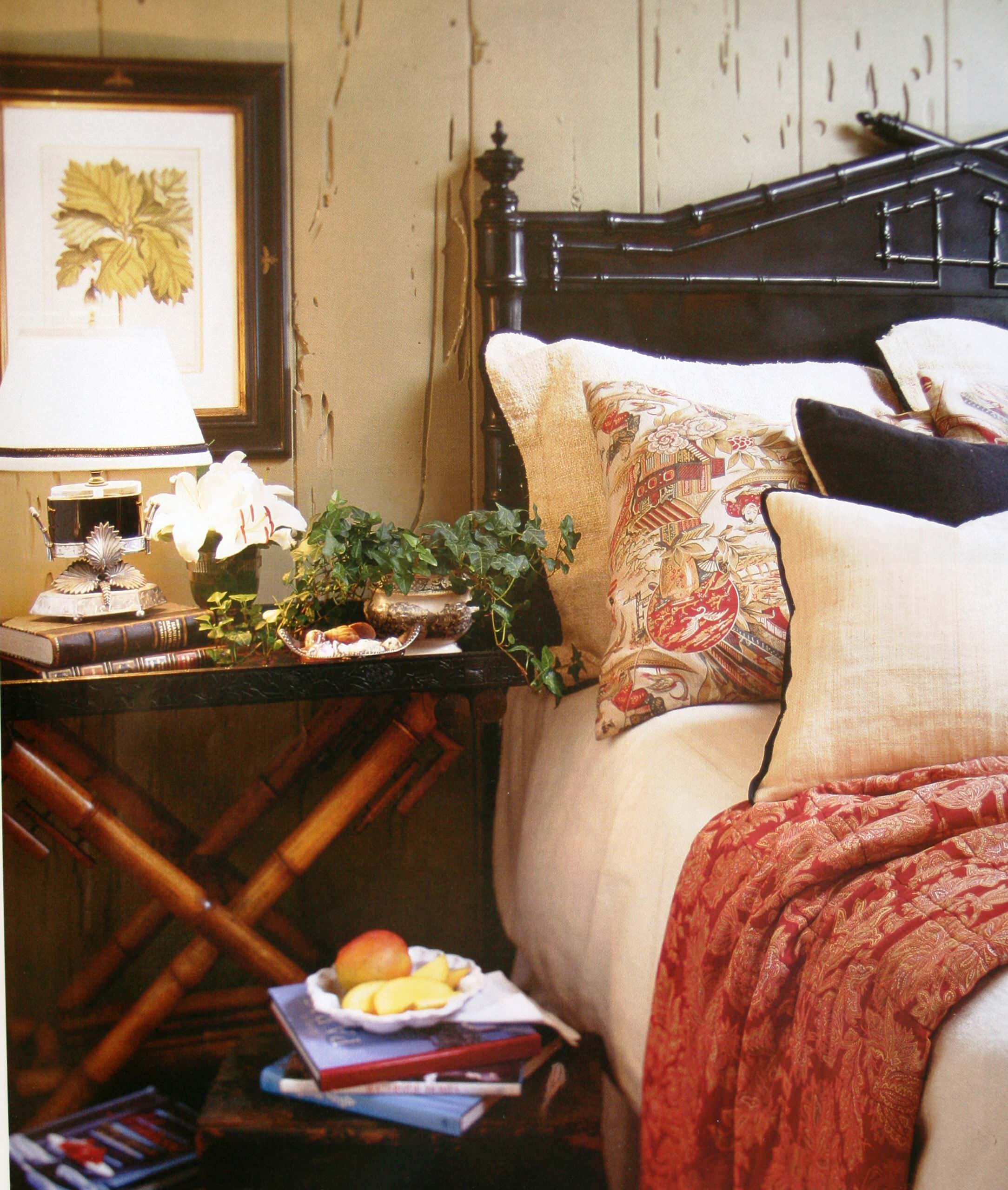 Colonial Style Bedroom Furniture