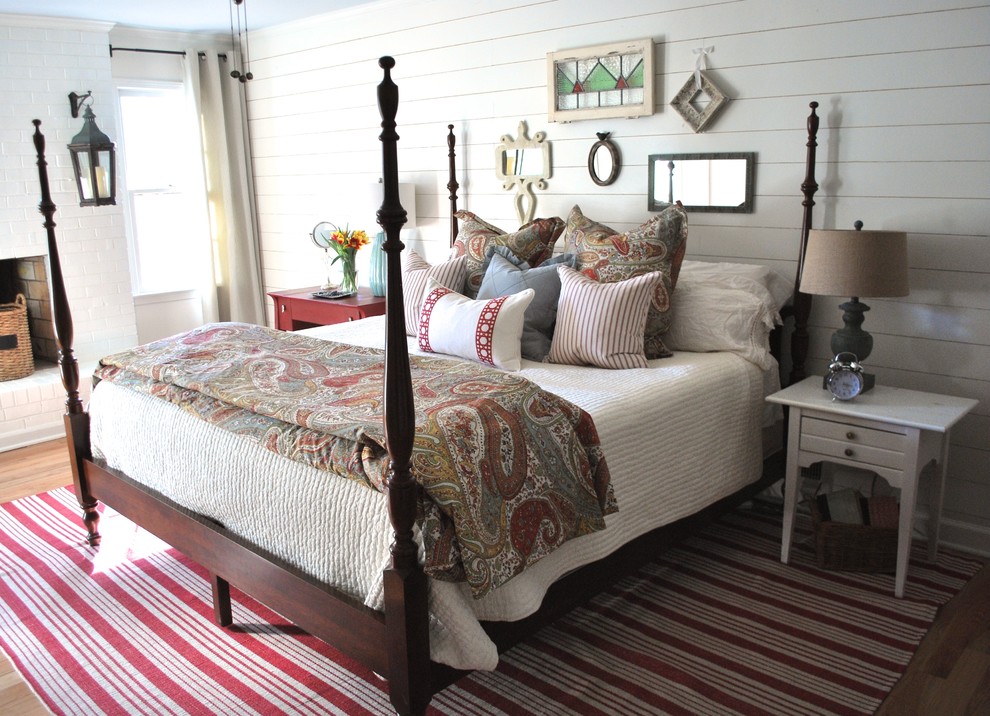 Vintage Cottage Bedroom - Farmhouse - Bedroom - Atlanta - by Lisa ...