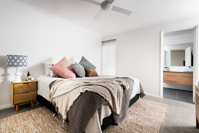 Wedgetail Retreat - Beach Style - Bedroom - Perth - by Mikasa Designs ...