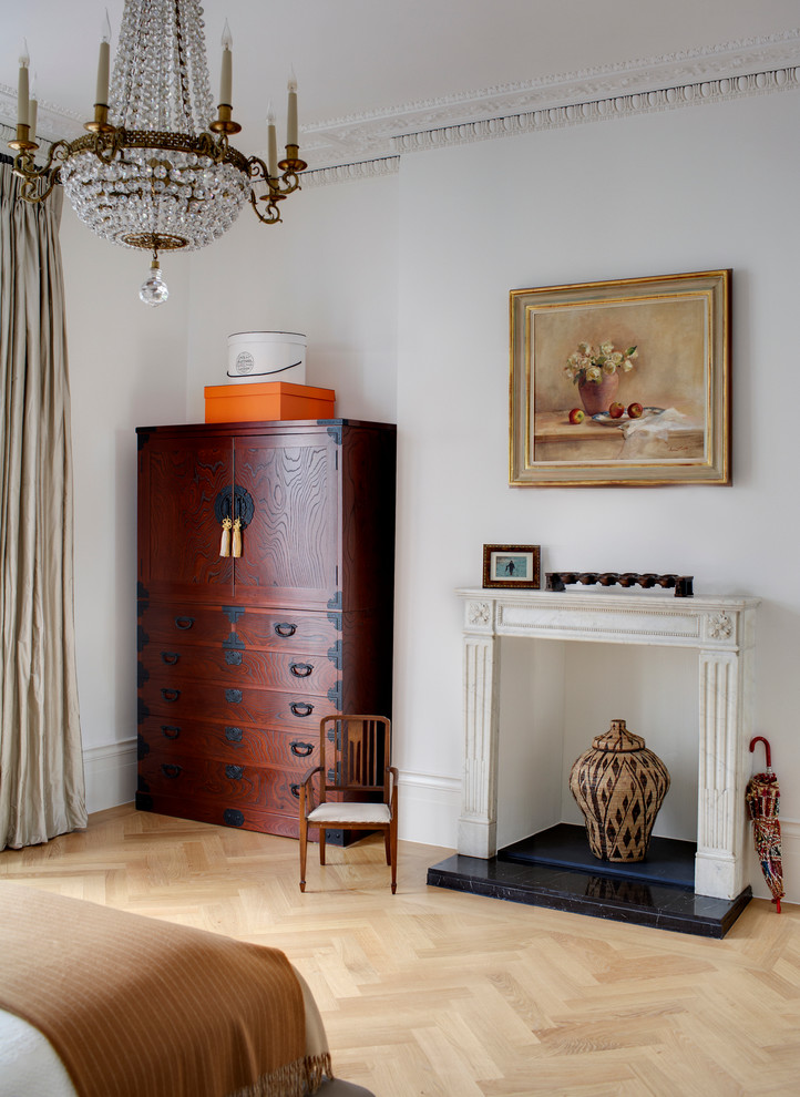 Wellington Square - Traditional - Bedroom - London - by Redesign London ...