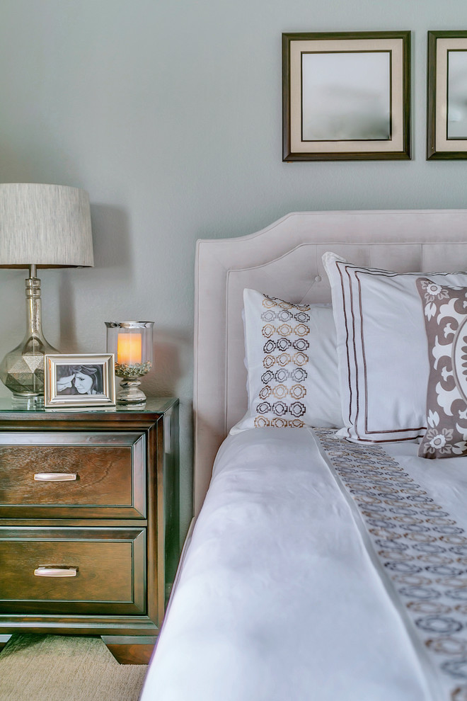 YOUNG TRADITIONALIST - Traditional - Bedroom - Los Angeles - by Jami ...