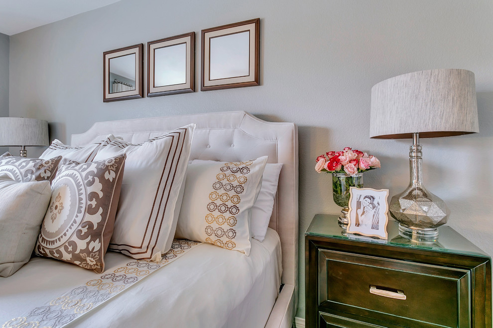 YOUNG TRADITIONALIST - Traditional - Bedroom - Los Angeles - by Jami ...