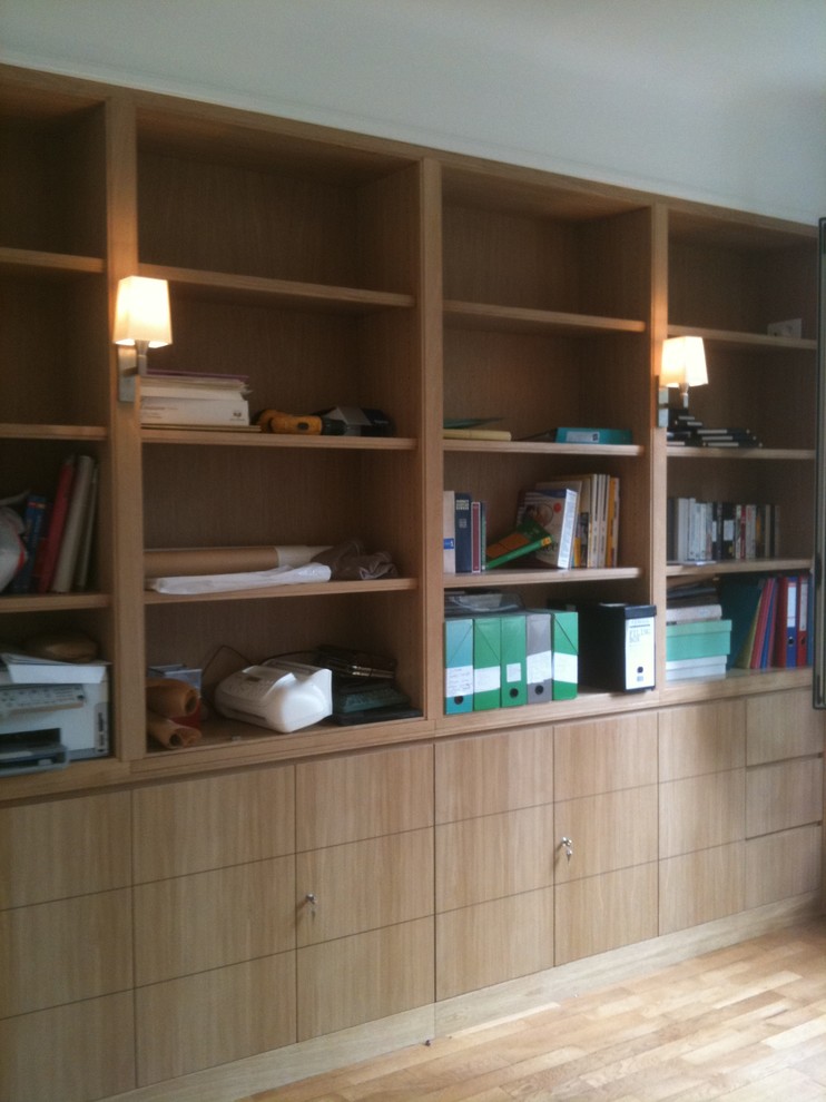 Détails bibliothèque - Contemporary - Home Office - Dijon - by ...
