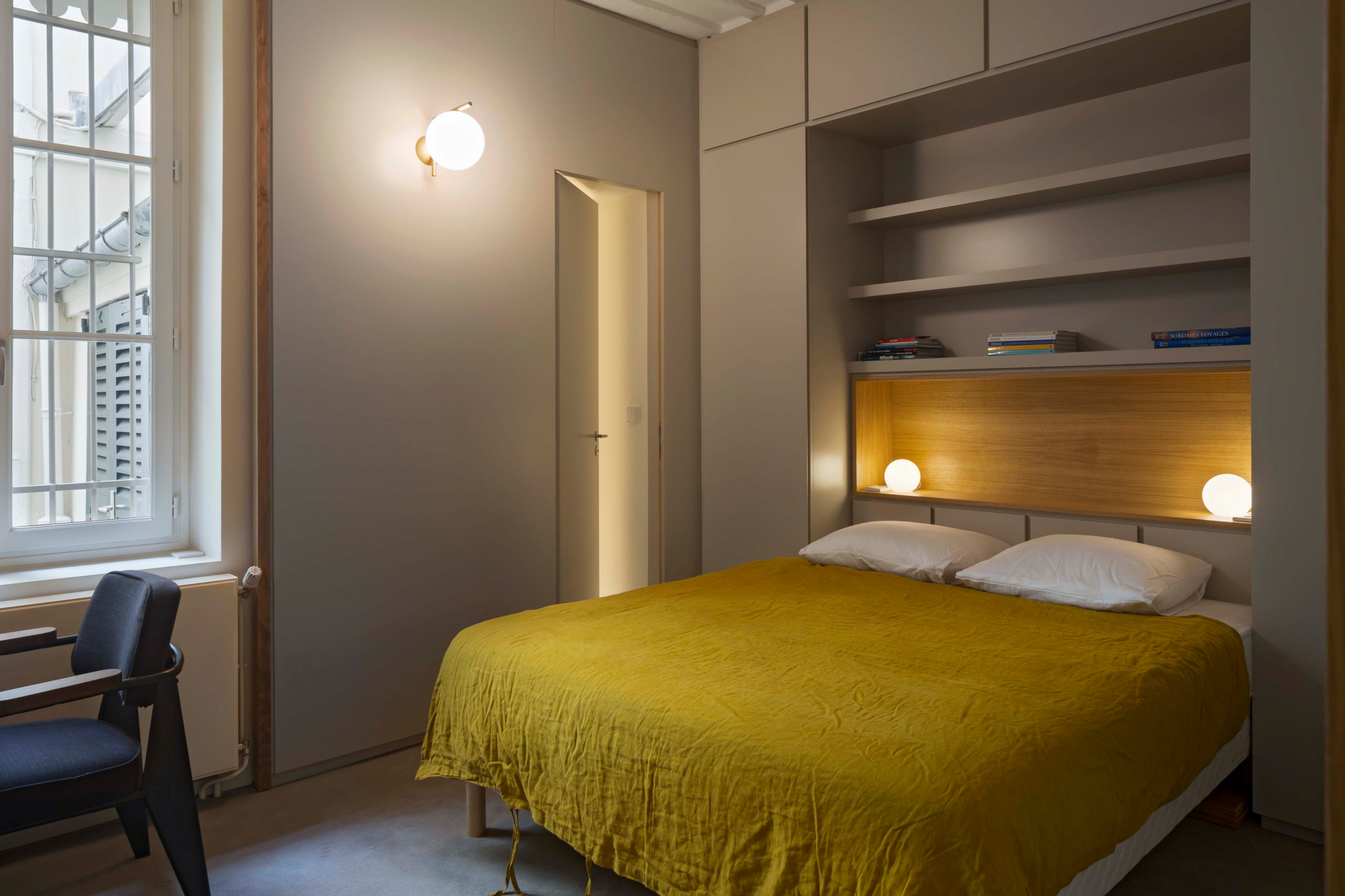 La mode inspire la déco : Zoom sur le grège inventé par Armani