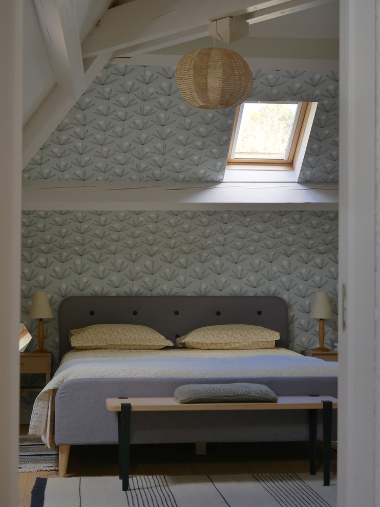 La longère partiellement rénovée de Céleste ! - Farmhouse - Bedroom ...