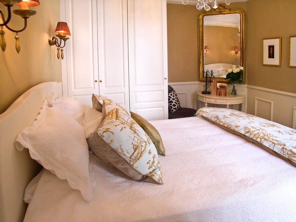 French Provincial Apartment in Paris - Traditional - Bedroom - Paris ...