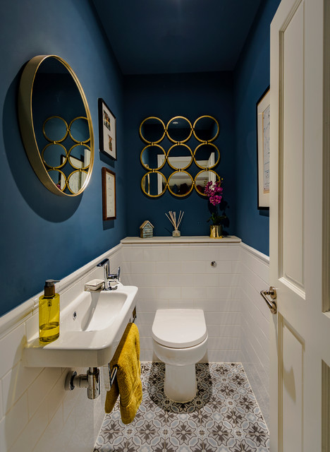 2018 Side return kitchen extension - new cloakroom formed ...