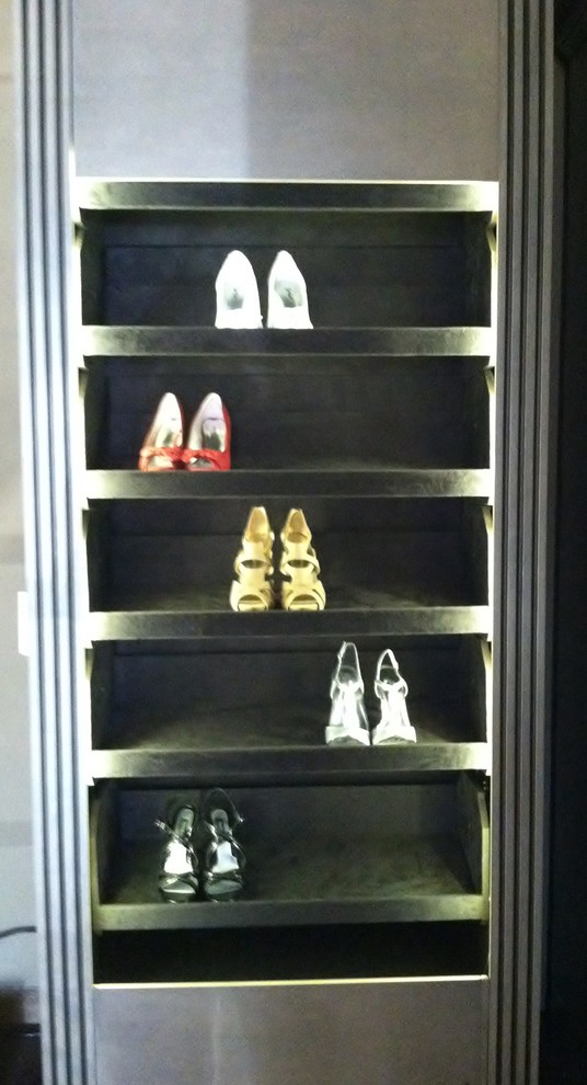 2014 Cabinets and Closets Conference StorageMotion, Inc. display ...