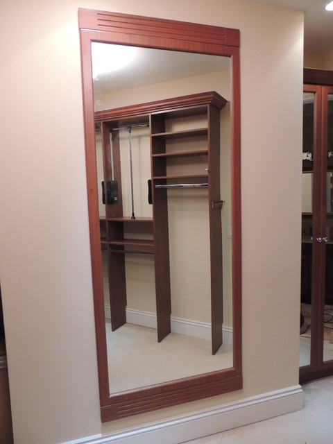 Arbor Walk In Closet with custom mirror - Traditional - Wardrobe ...