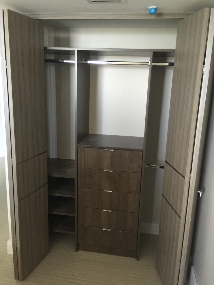 BI-FOLD DOORS - Contemporary - Closet - Miami - by Metro Design Build ...