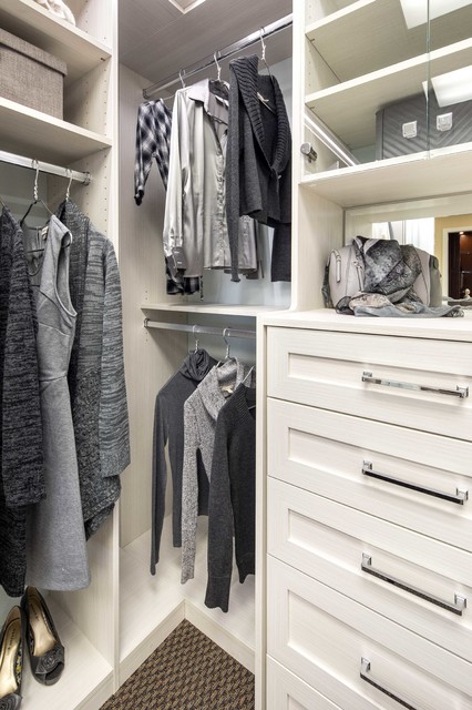 Bianco Walk-In Closet Display - Campbell Showroom - Contemporary ...