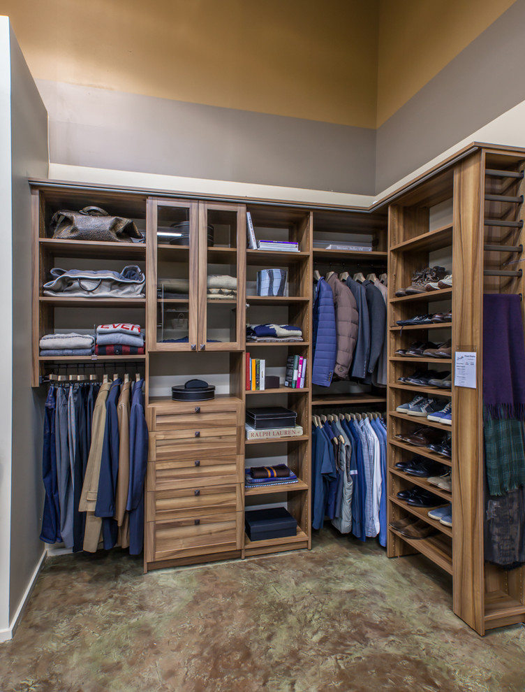 Carmello Mist Closet I SpaceManager Closets - Rustic - Closet - Houston ...